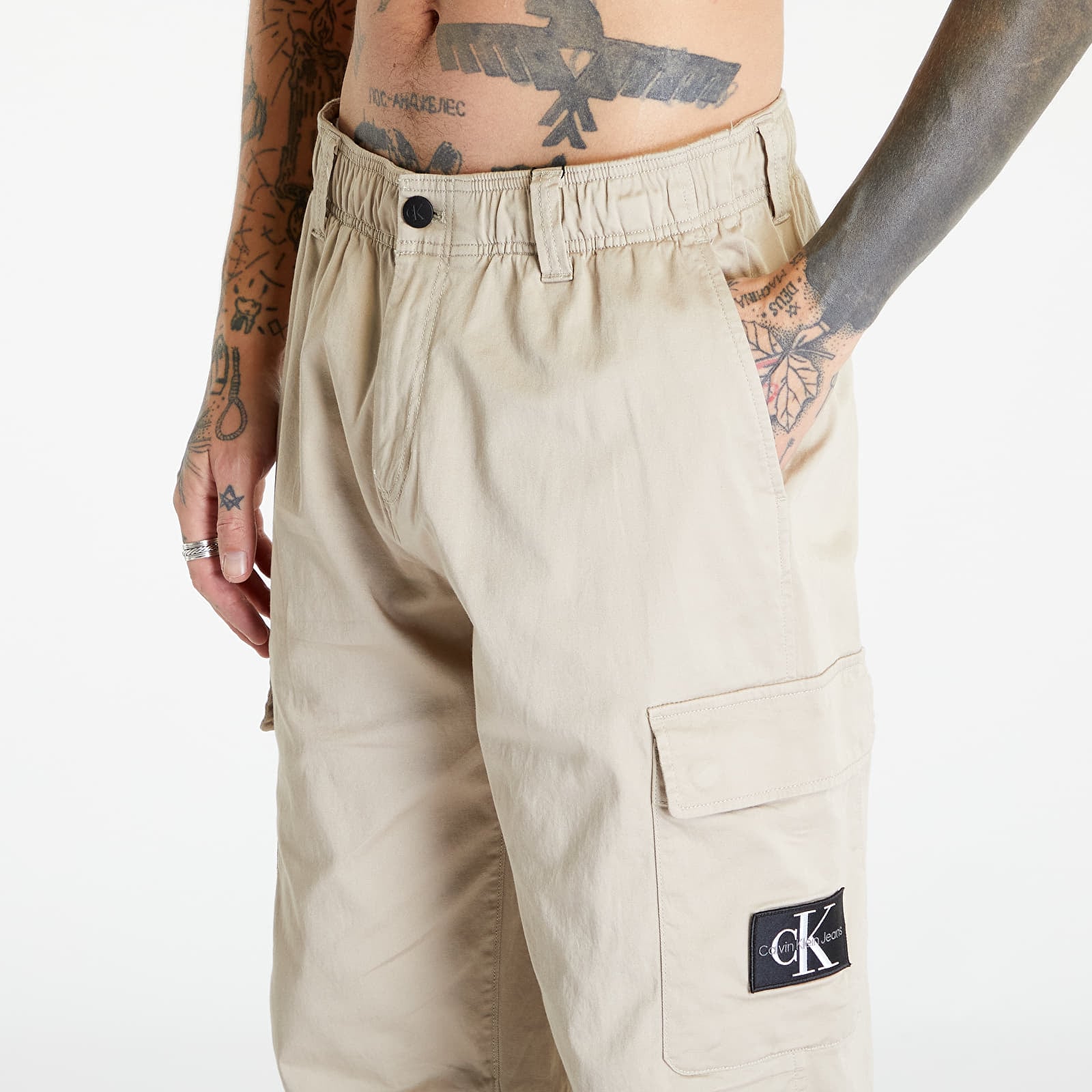Spodnie Calvin Klein Jeans Essential Regular Cargo Pants Plaza Taupe ...
