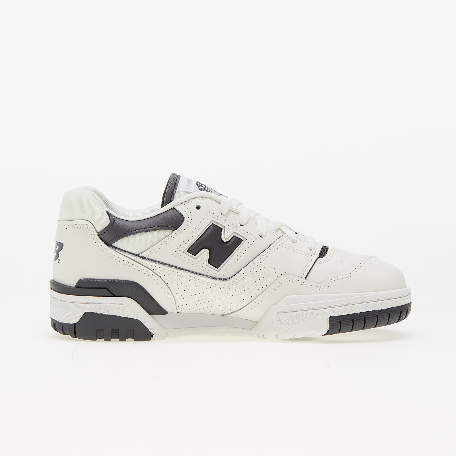 Încălțăminte și sneakerși pentru femei New Balance 550 Sea Salt/ Magnet ...