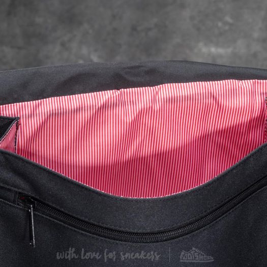 herschel city backpack inside