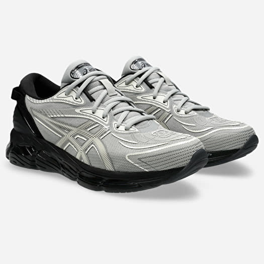 Asics shoe company store