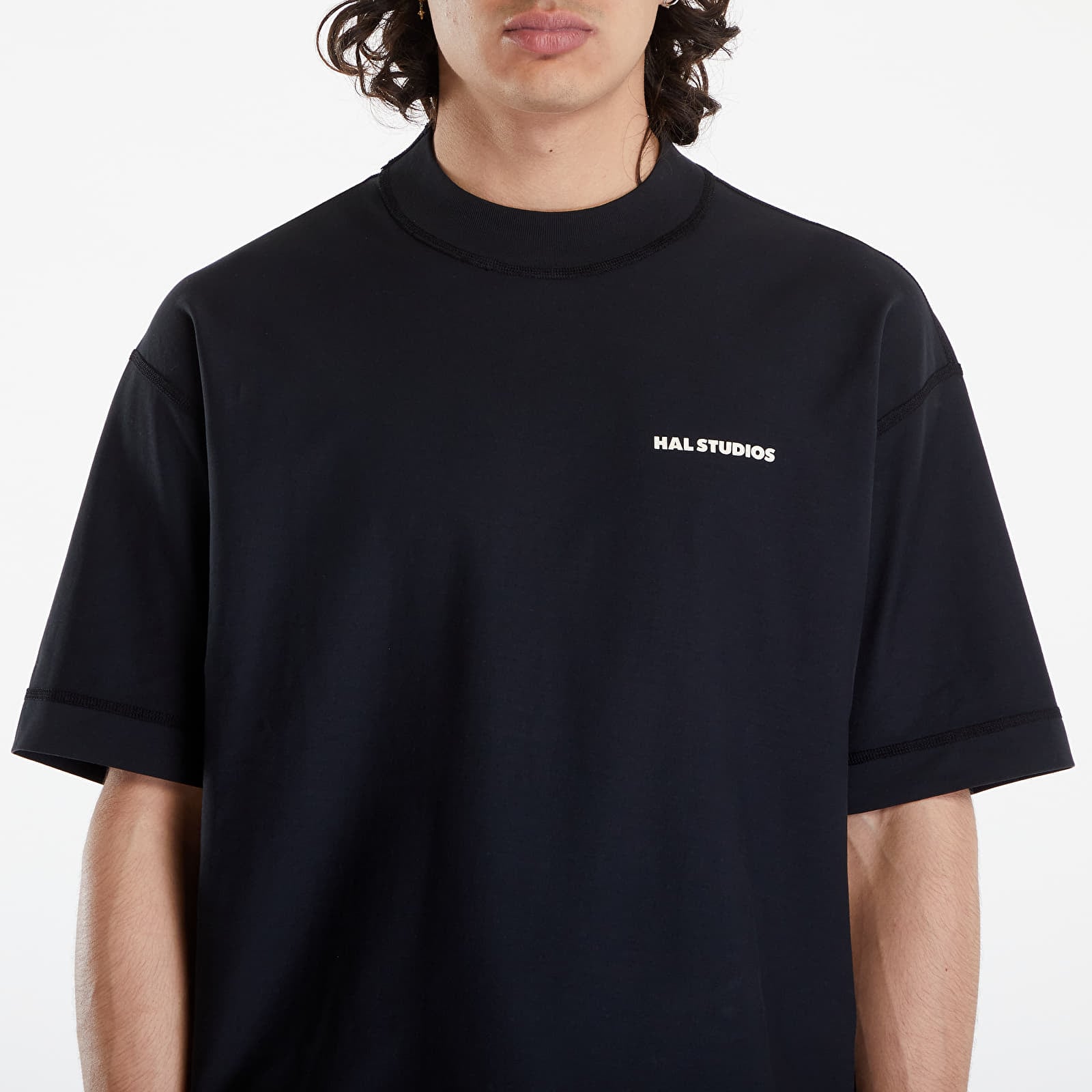 Men's T-shirts HAL STUDIOS® Inside-Out Uniform T-Shirt Black | Footshop