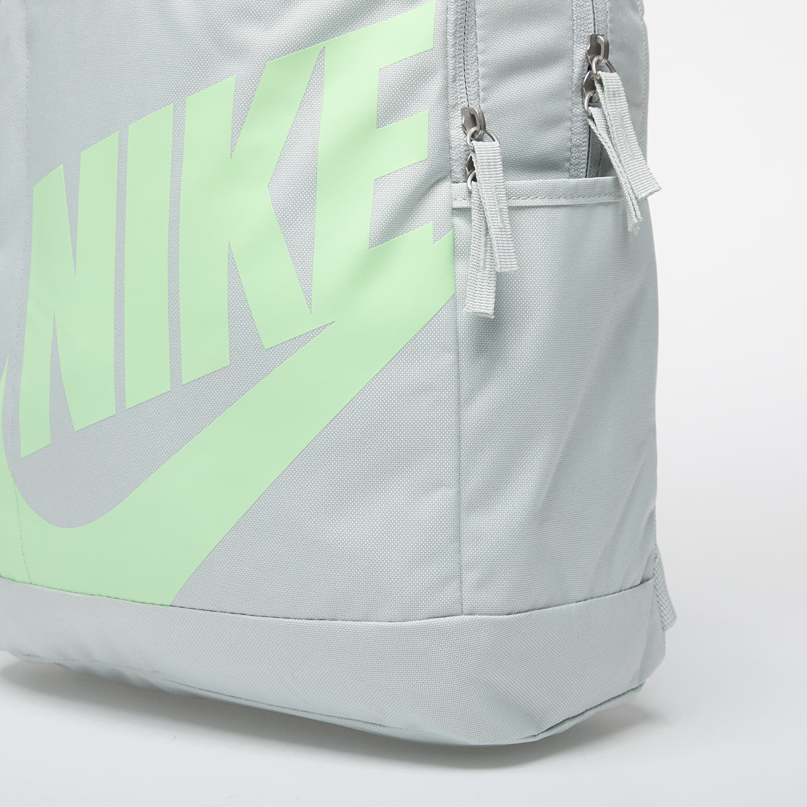 Мъжки раници Nike Elemental Backpack Light Silver/ Light Silver/ Vapor ...
