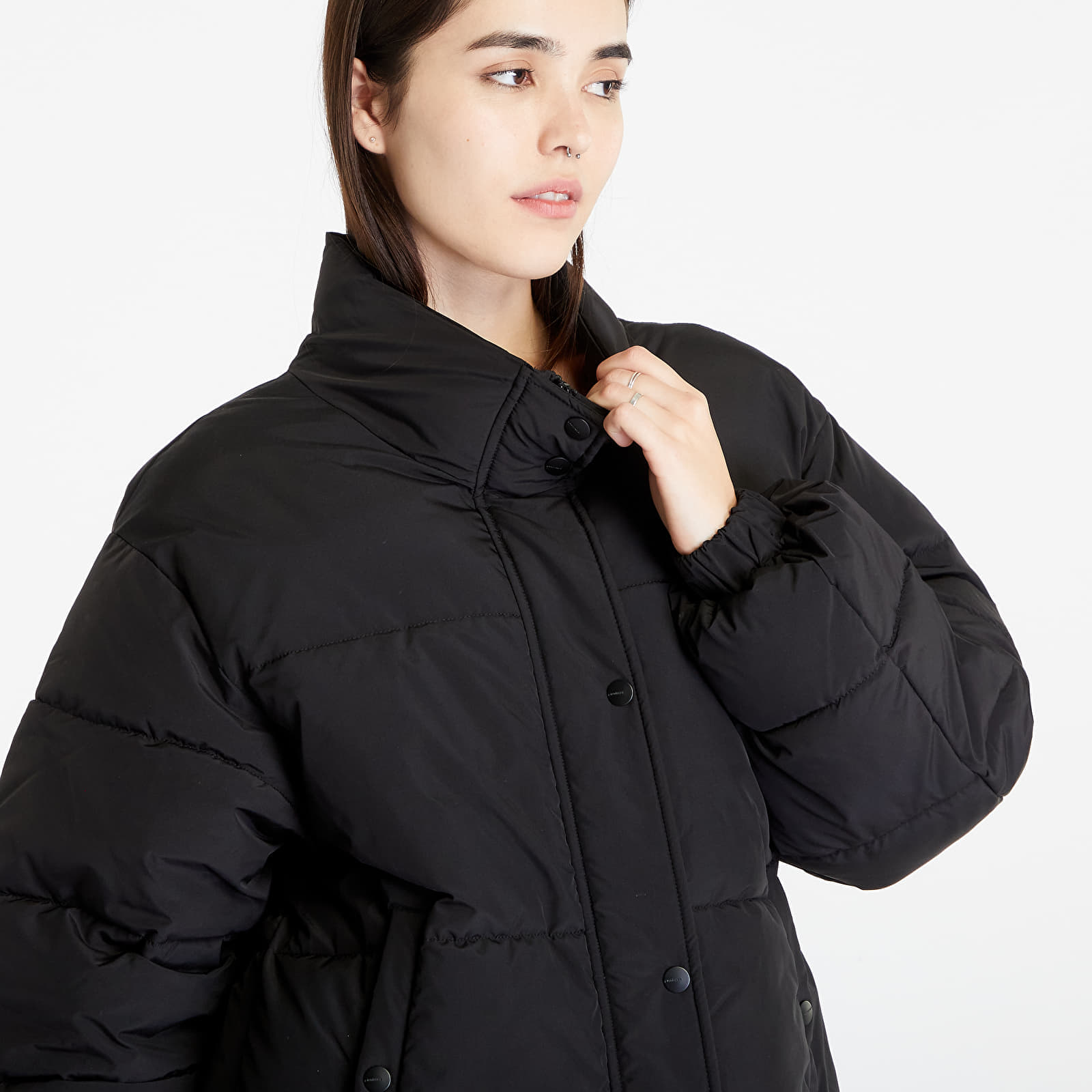 Dámské bundy Sixth June Long Puffer W/ Sj Embroidery Black | Footshop