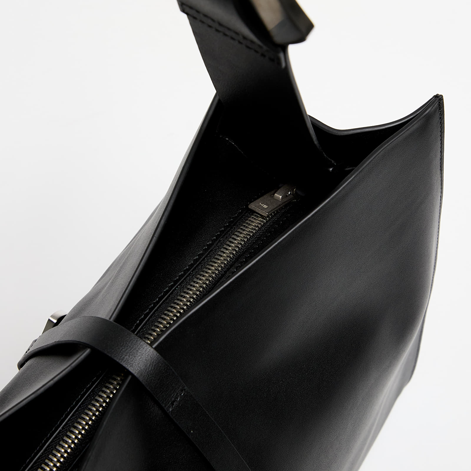 Crossbody чанти HELIOT EMIL Luculent Tote Bag Black (HE_15_44_L03_BLK01 ...