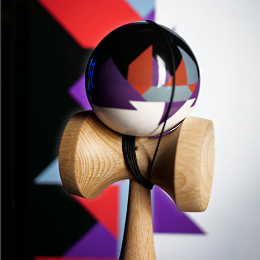 kendama contrast