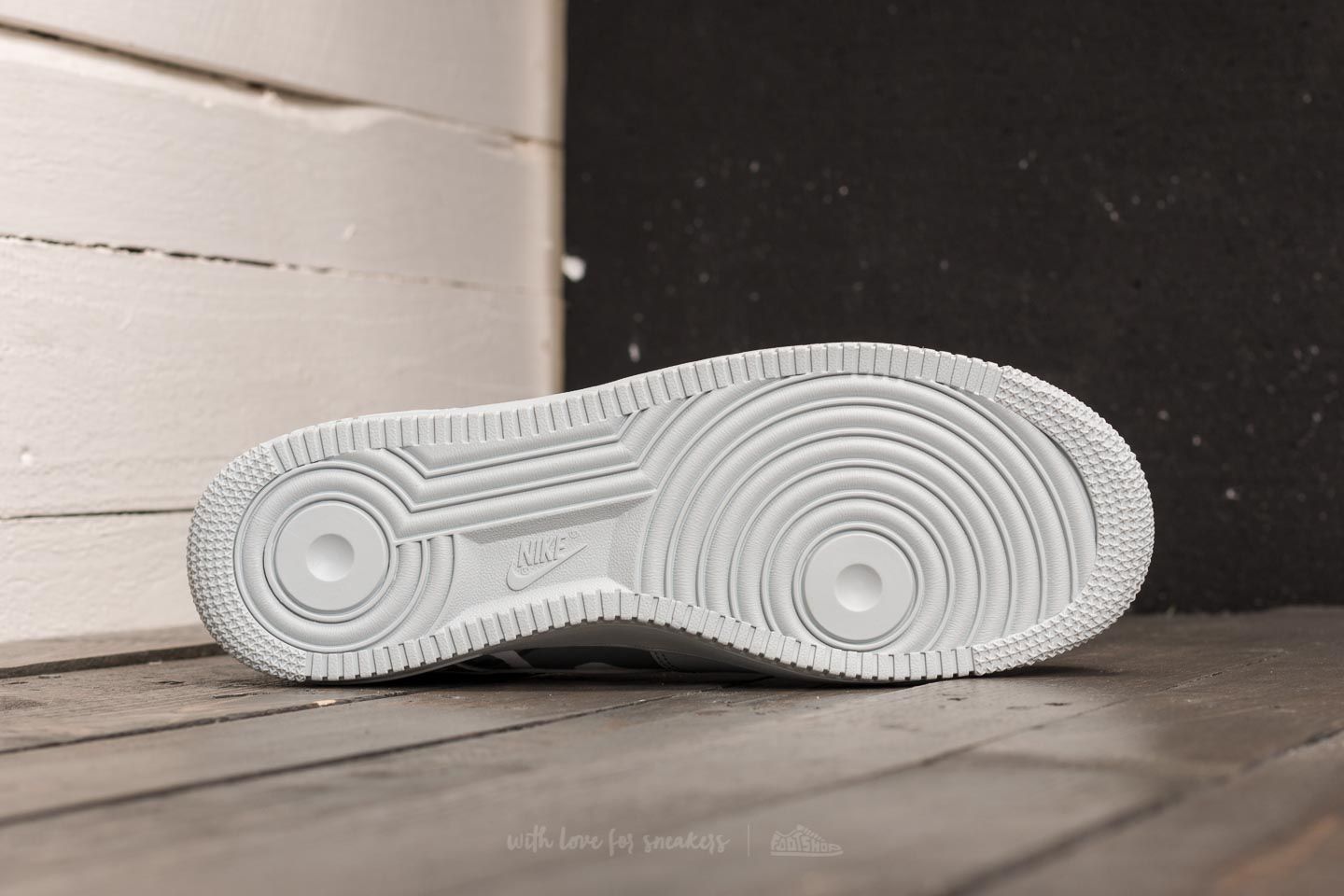 Nike Air Force 1 '07 LV8 Pure Platinum/ Pure Platinum | Footshop