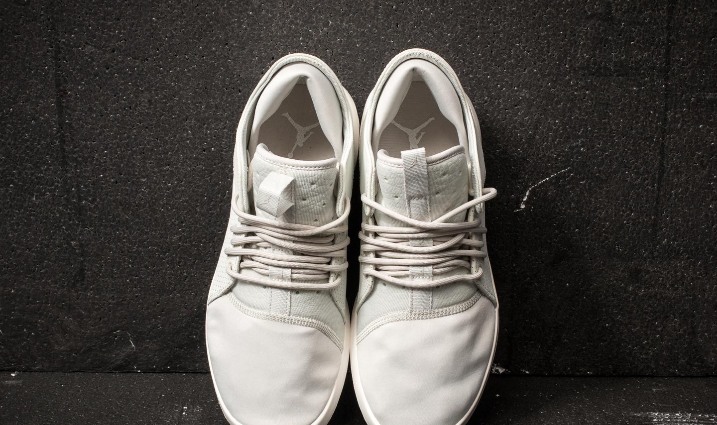 Men's shoes Air Jordan First Class Light Bone/ Light Bone (AJ7312-015 ...