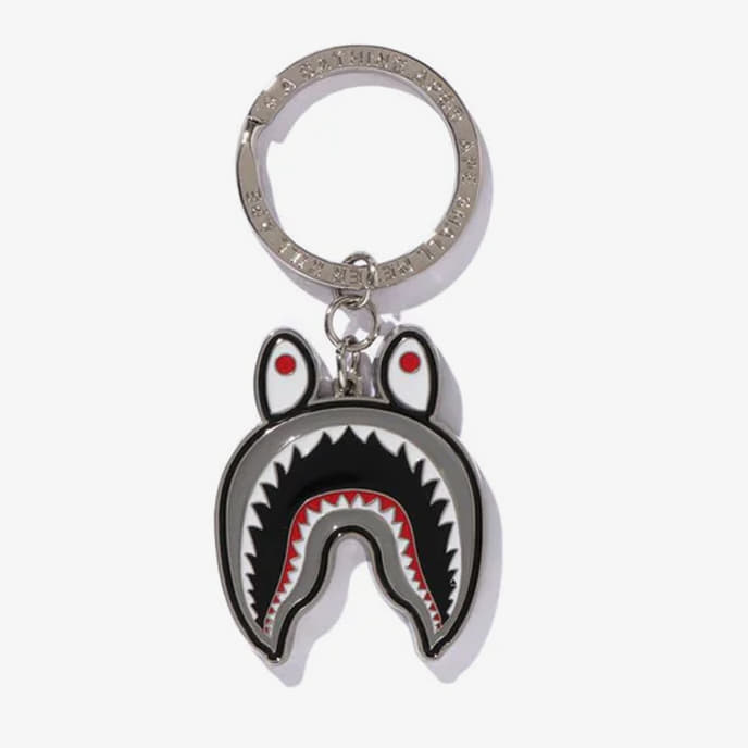 Keychains A BATHING APE Shark Metal Keychain Black | Footshop