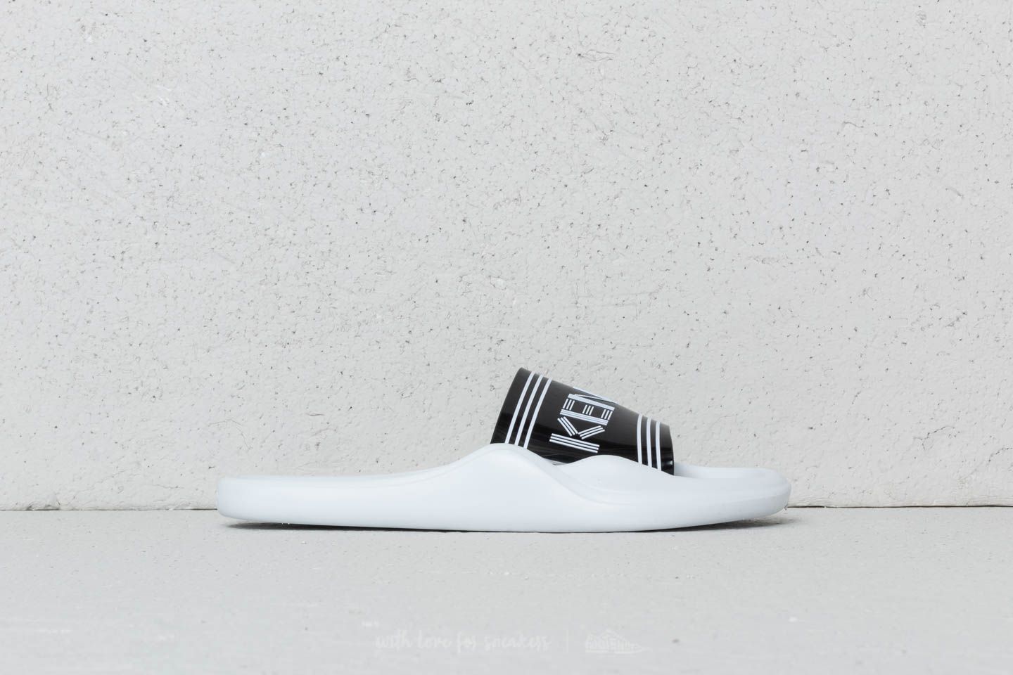 Dámské tenisky a boty Kenzo Pool Sandal Black/ White | Footshop