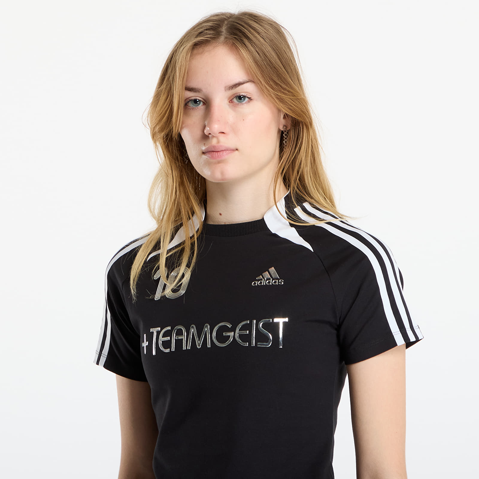 T-shirts adidas Adilenium Season 4 Teamgeist Slim T-Shirt Black (KE9812 ...