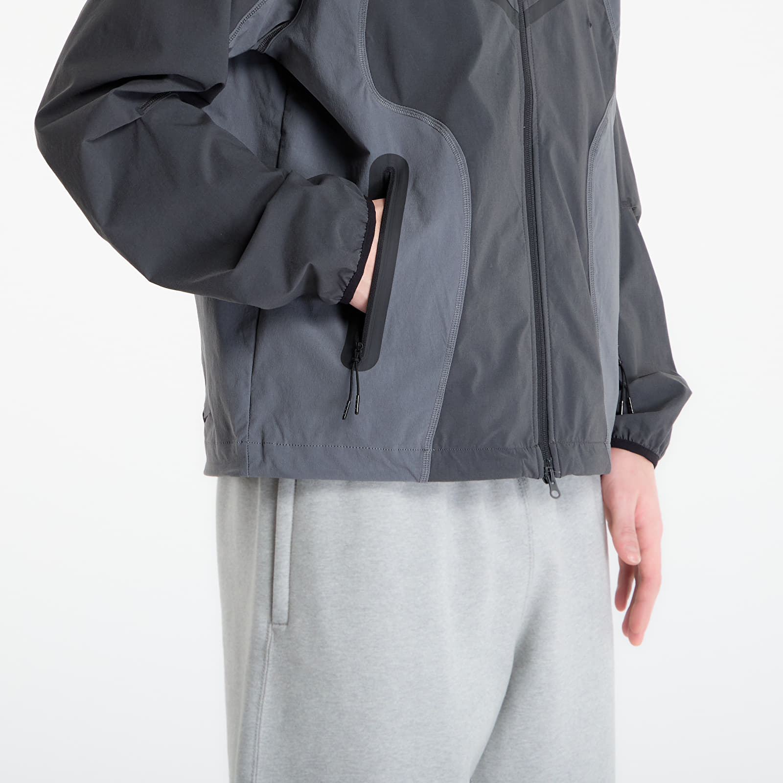 Bundy Nike Tech Men's Dri-FIT Woven Full-Zip Color-Block Windrunner ...