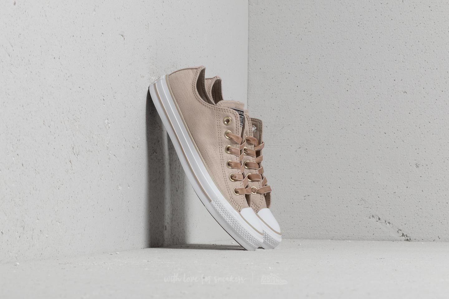 Converse Chuck Taylor All Star OX