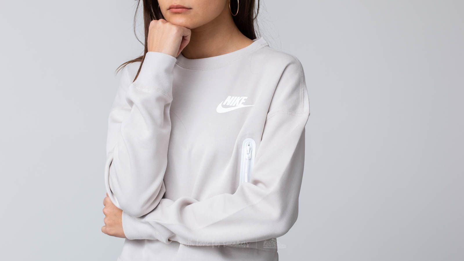 Topy Nike Sportswear Tech Fleece Crewneck Top Desert Sand | Footshop