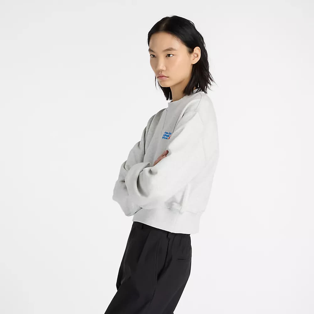 New Balance Athletics Premium Logo Relaxed Crop Crew Ash Heather | Footshop