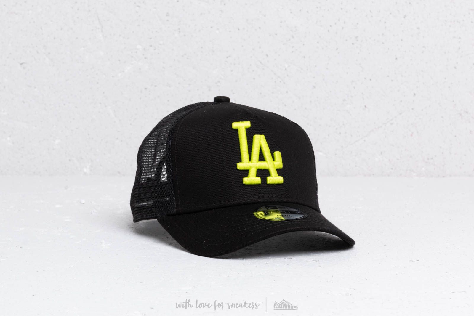 Caps New Era Kids A Frame MLB Essential Los Angeles Dodgers Trucker Cap ...