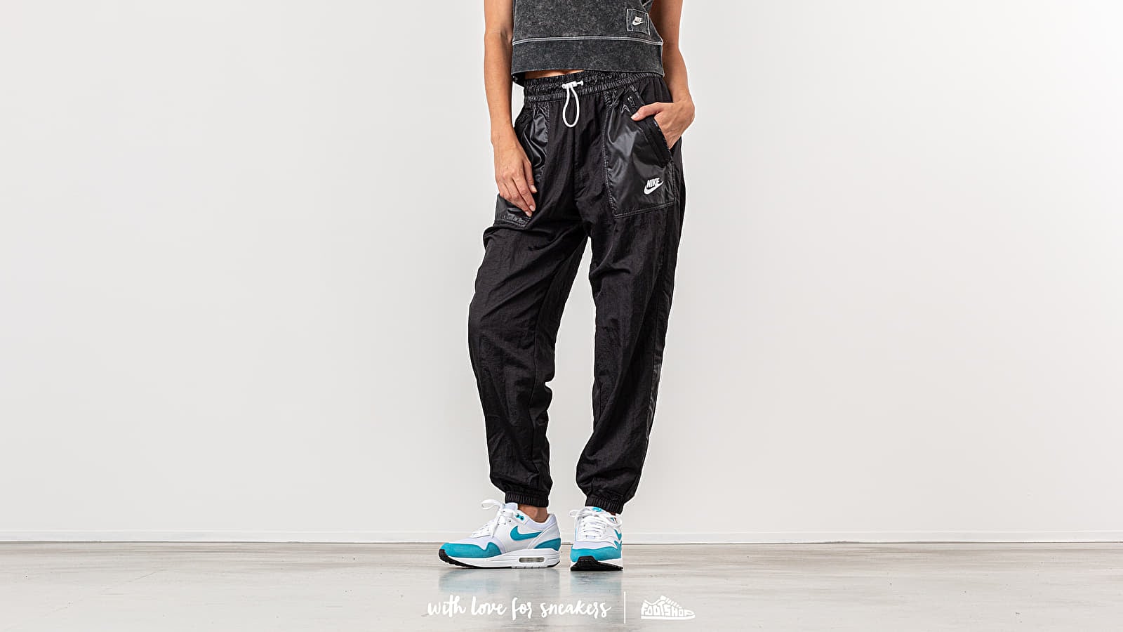 Nike Sportswear Woven Cargo Rebel Pants