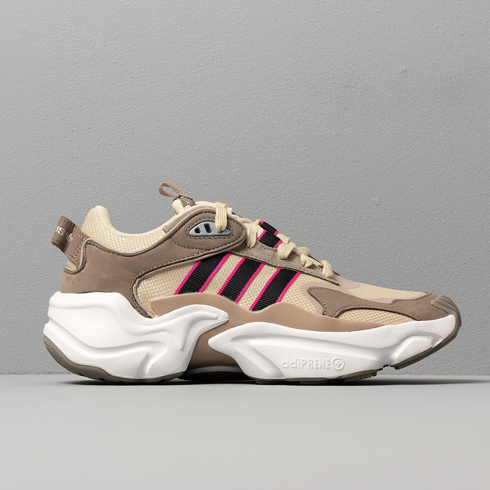 Women's shoes adidas Magmur Runner W Stdesa/ Core Black/ Trace Cargo ...
