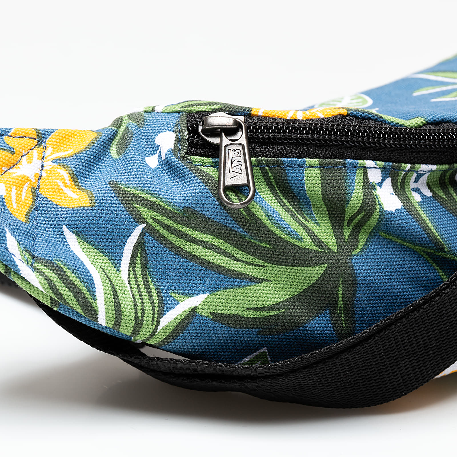 Ledvinky Vans Mini Ward Cross Body Bag Anaheim Factory | Footshop