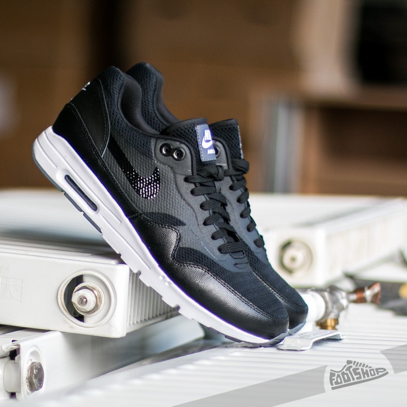 Жіноче взуття Nike W Air Max 1 Ultra Essentials Black/ Black - White ...