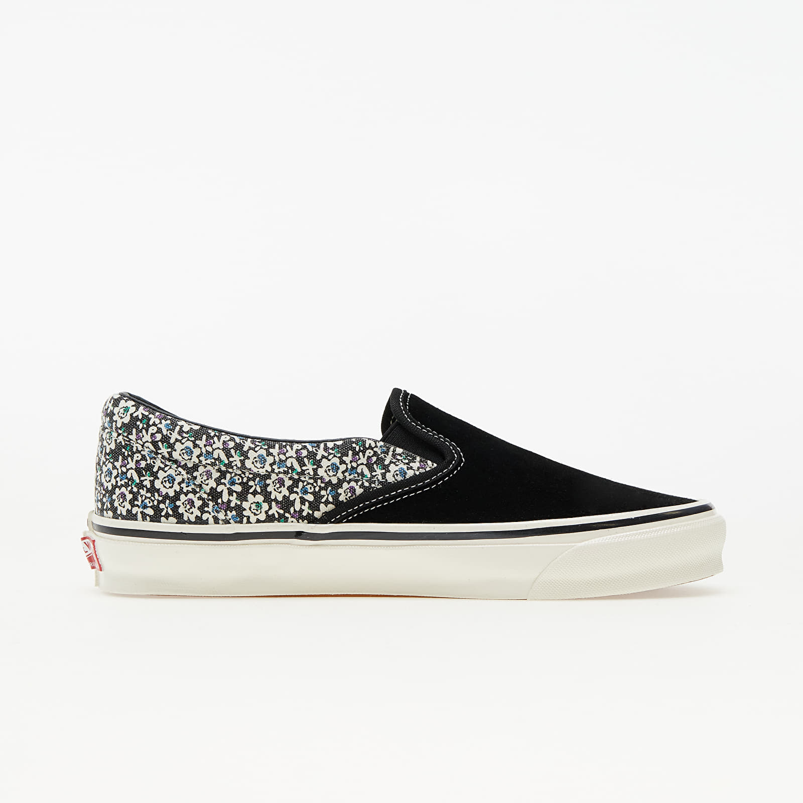 Vans Vault OG Classic Slip-On LX (Micro Daisy) Black | Footshop