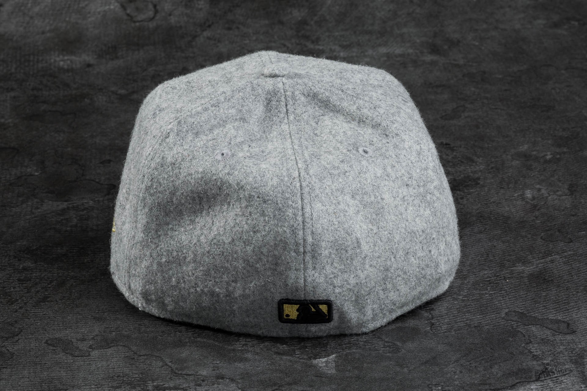 Caps New Era 59FIFTY Melton Metal NY Yankees Grey/Black/Gold (2252 NA1 ...