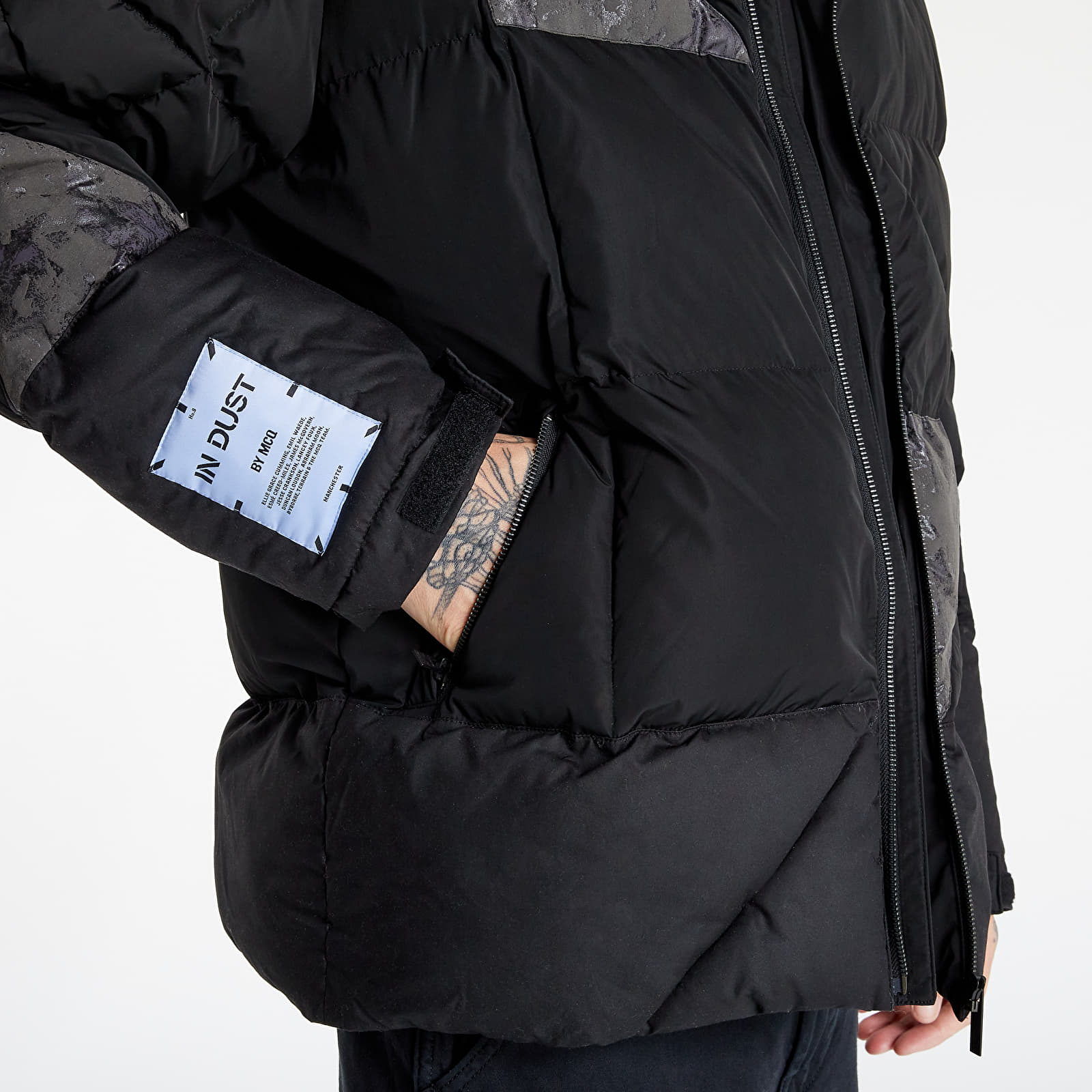 Jackets McQ In8 Waxed Puffer Darkest Black (666171 RRB20 1000) | Footshop