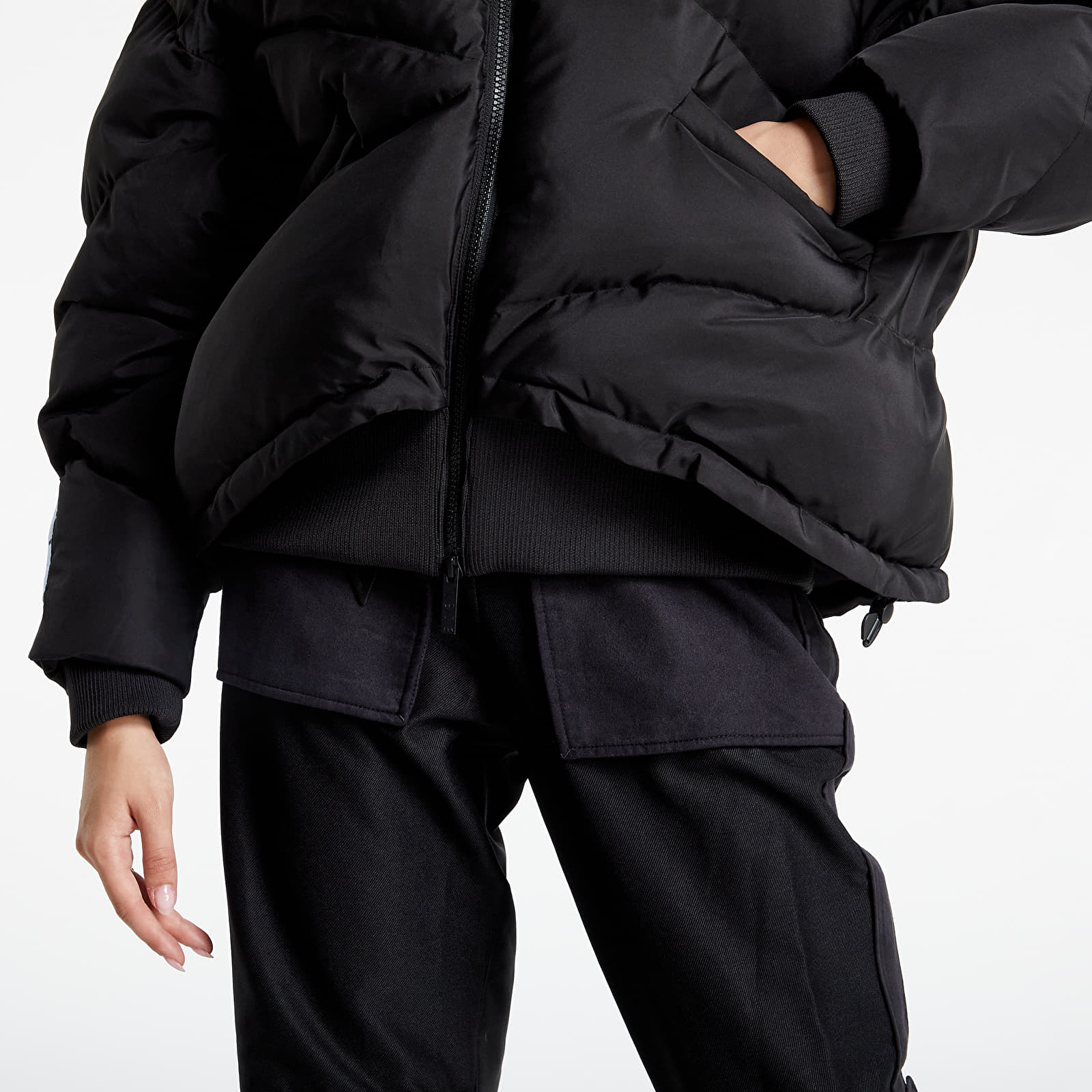 Jackets McQ In8 Rib Puffer Darkest Black | Footshop