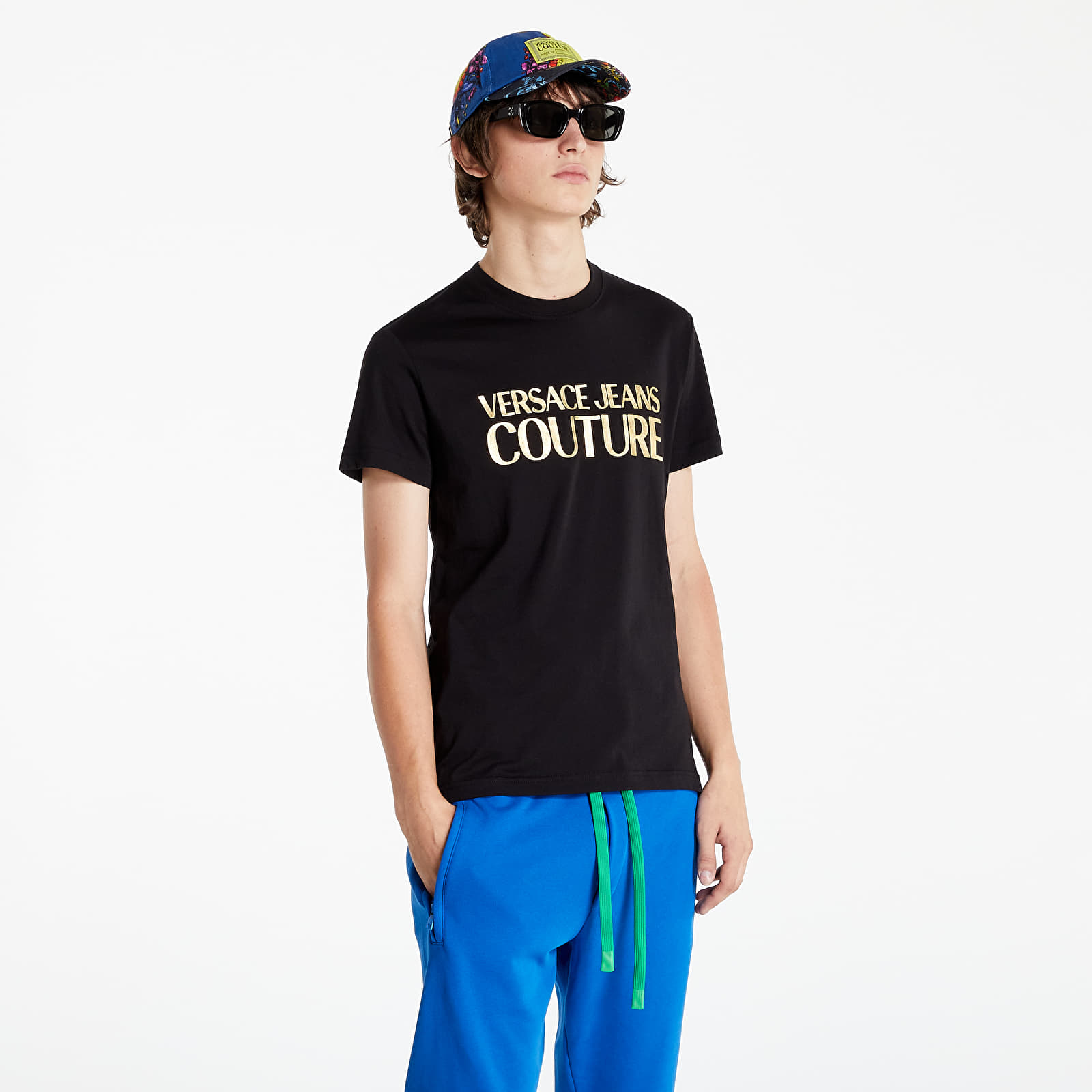 Tricouri Versace Jeans Couture Maglietta T-Shirt Logo Black/ Gold ...