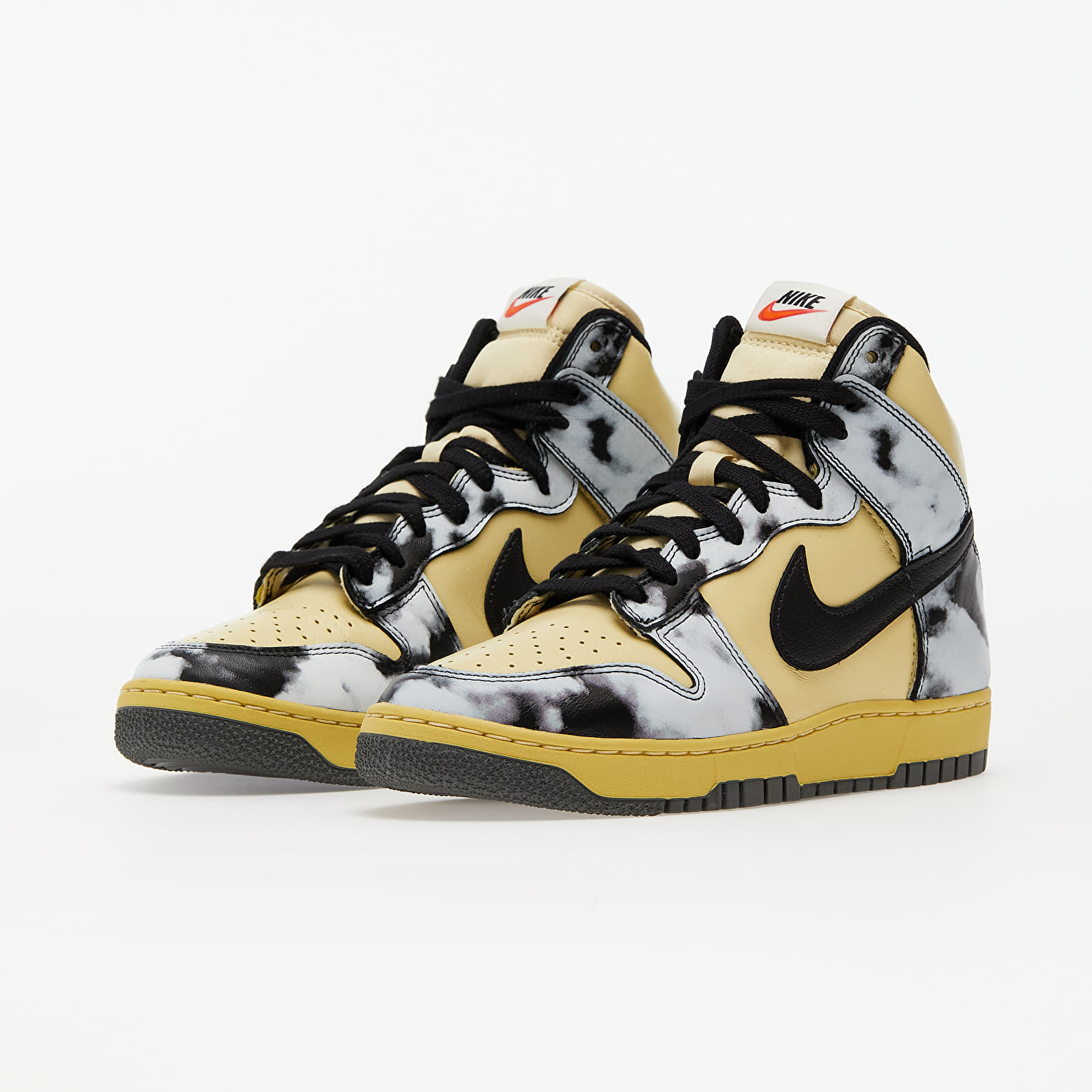 Men's shoes Nike Dunk Hi 1985 SP Lemon Drop/ Black-Saturn Gold | Footshop