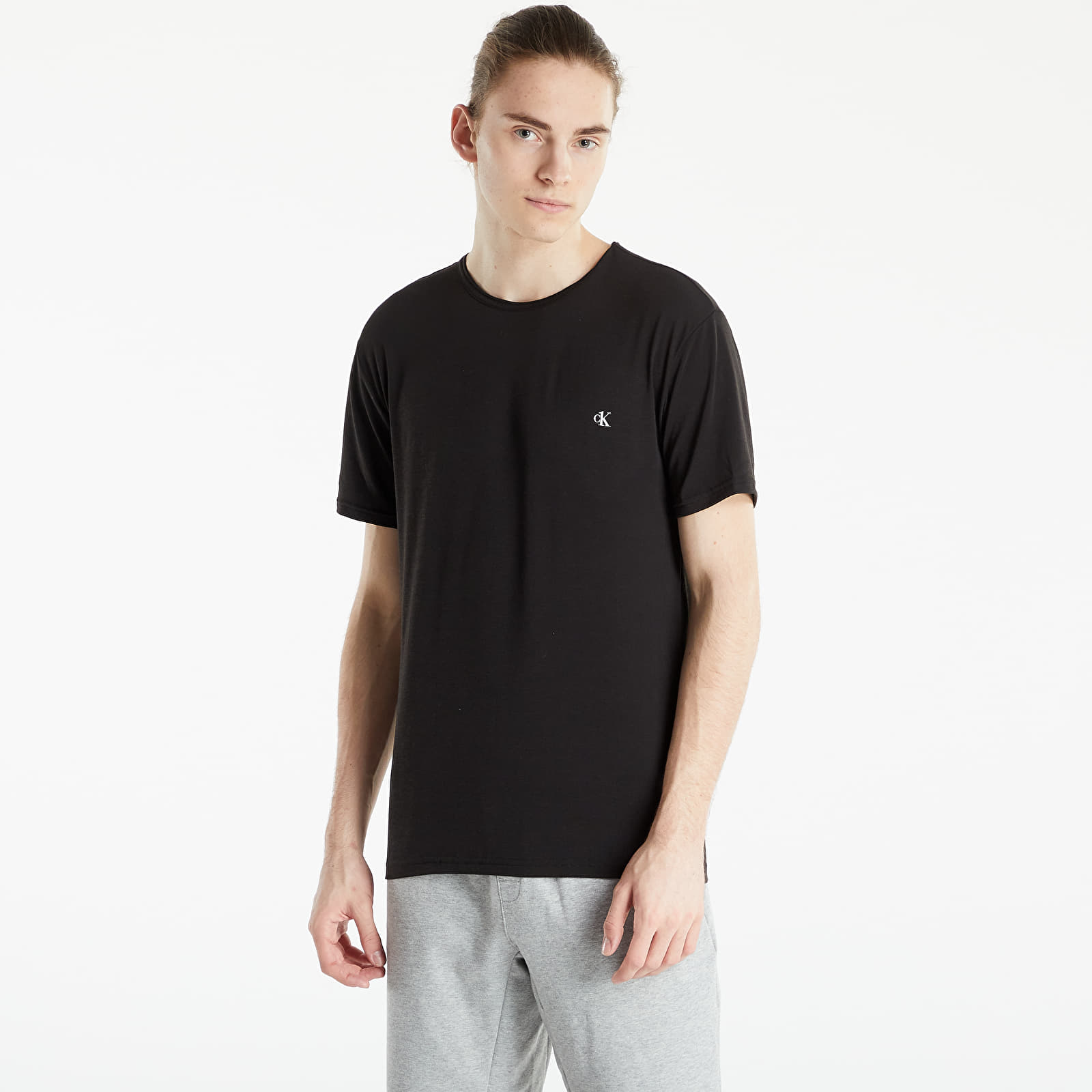 T-shirts Calvin Klein Ck1 Recycled Crew Neck Black (NB2364E 001) | Footshop