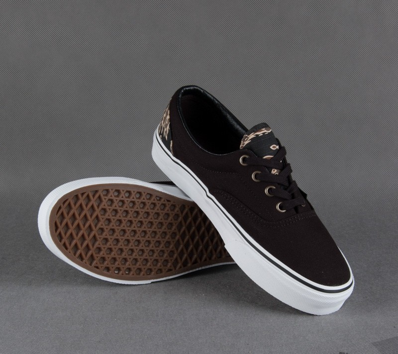 Încălțăminte și sneakerși pentru femei Vans ERA (Tiger Camo) Black ...