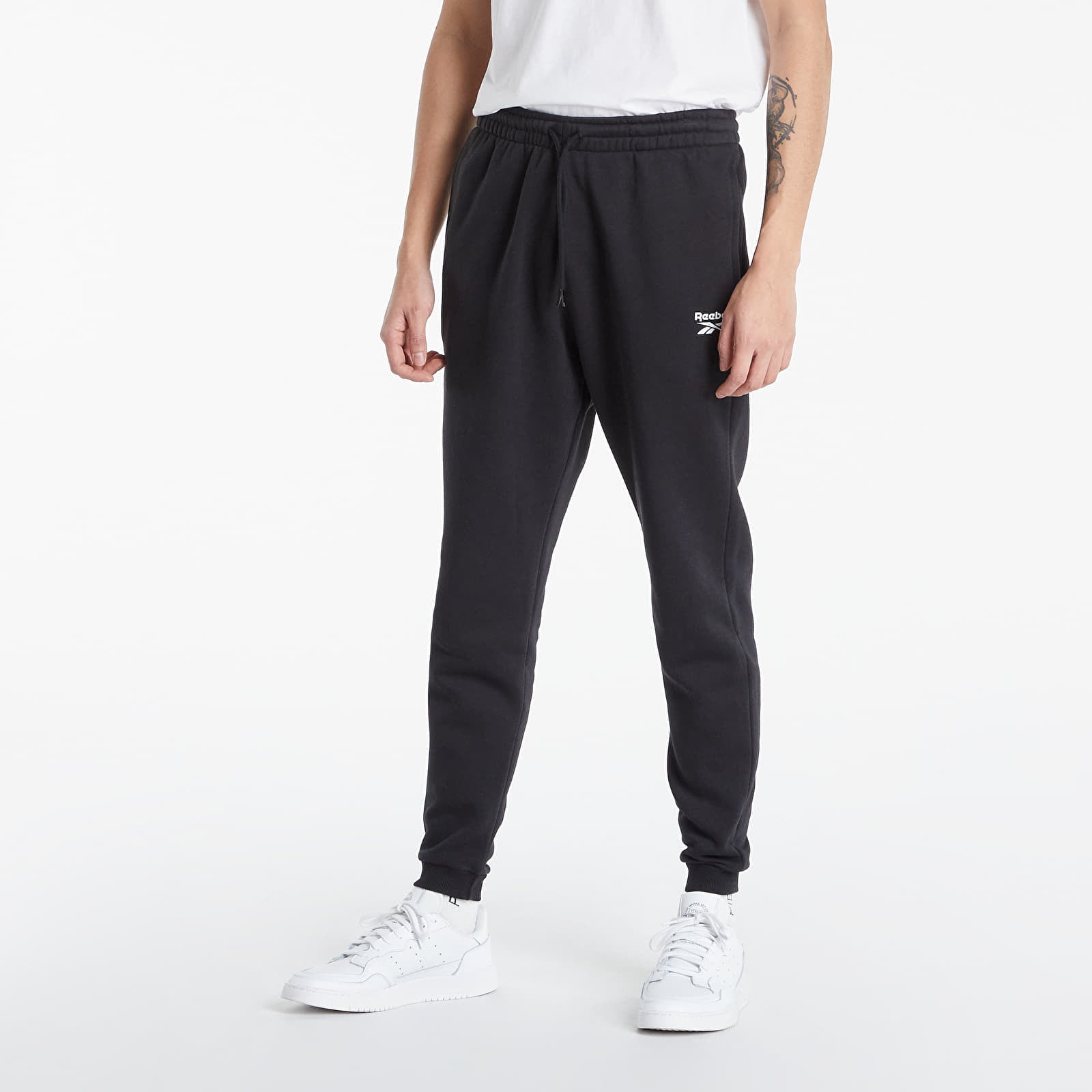 Pantaloni Reebok Pantalon Jogging Identity Hg4456 | Footshop