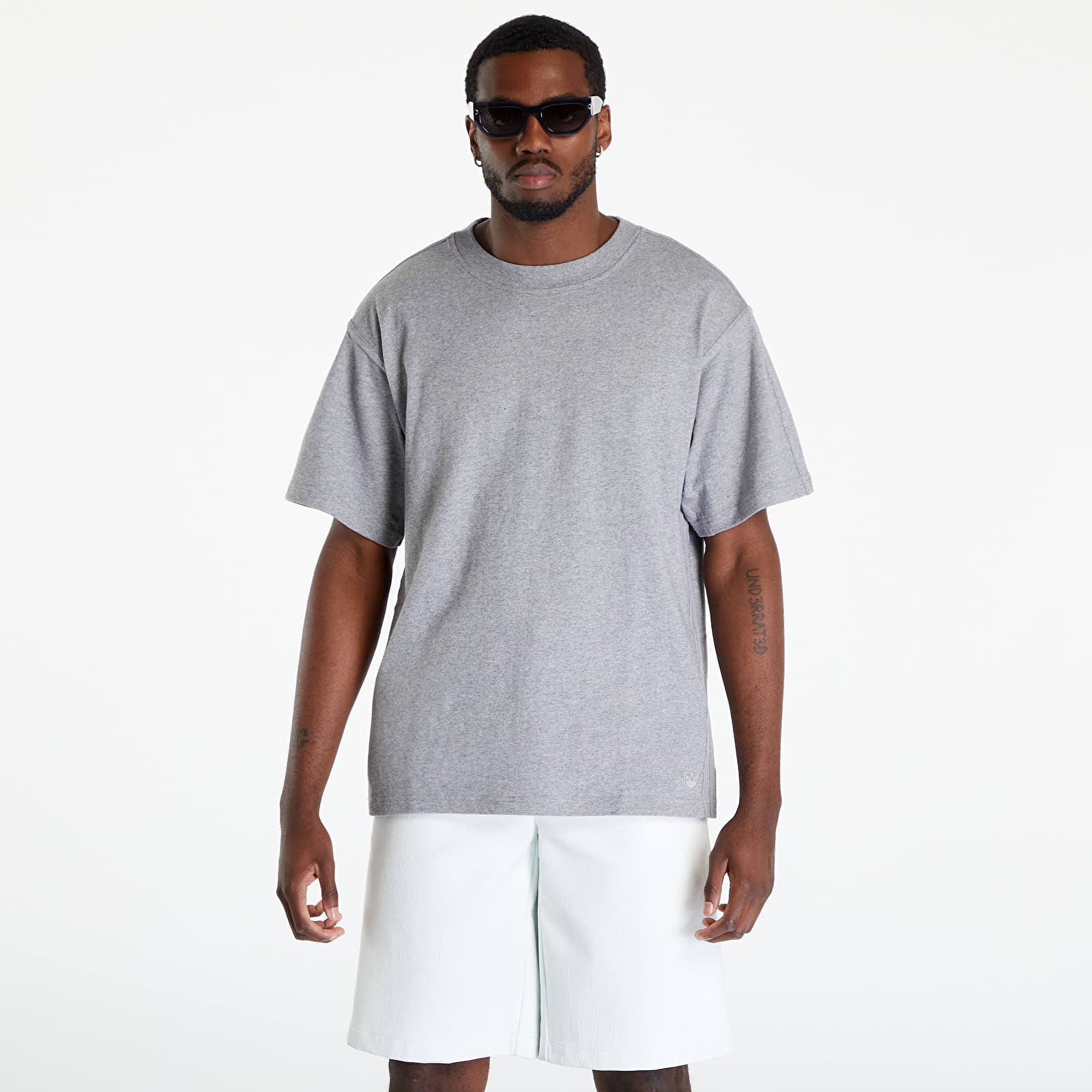 Tričká adidas Blue Version Essentials Tee (Gender Neutral) Core Heather ...