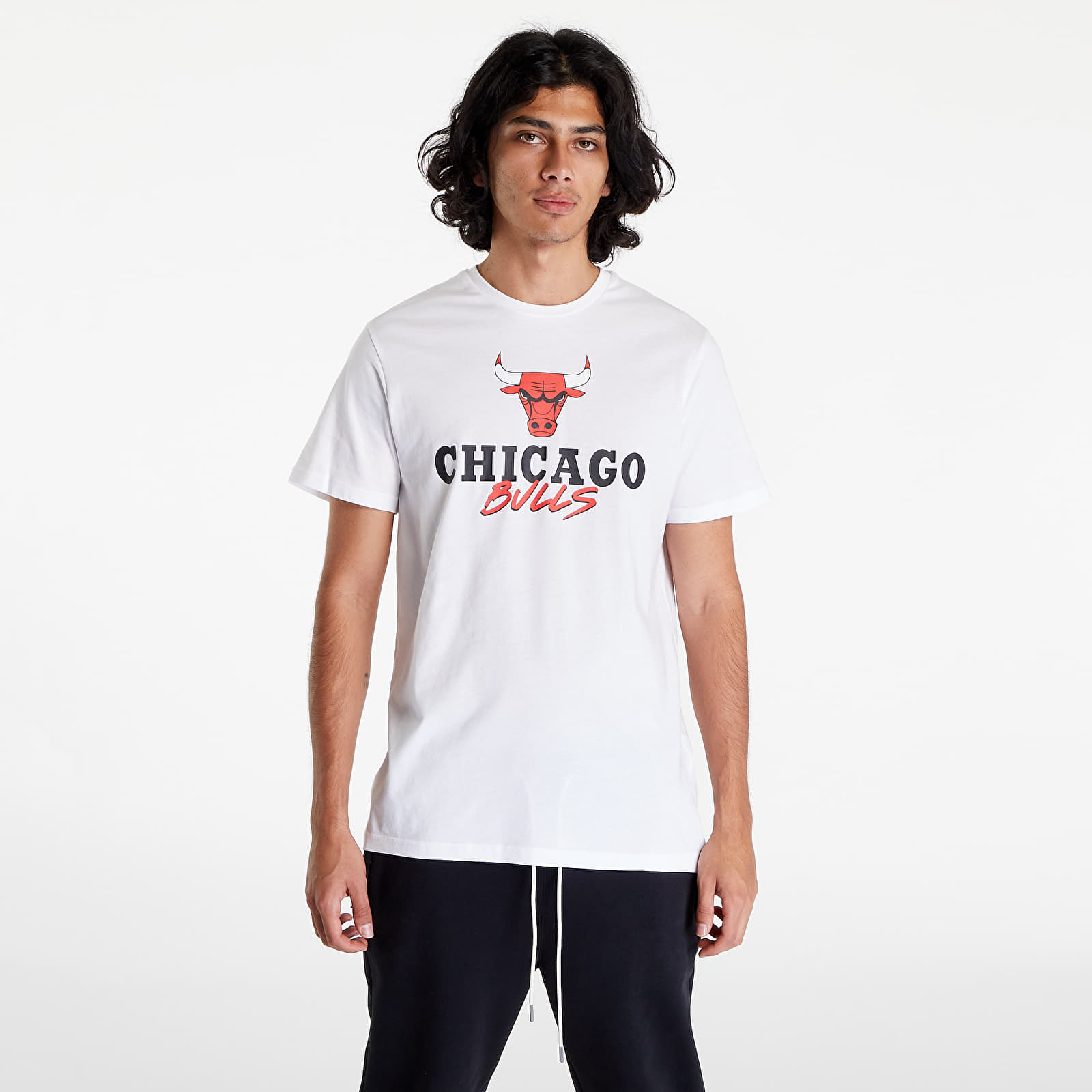 New Era NBA Script Tee Chicago Bulls