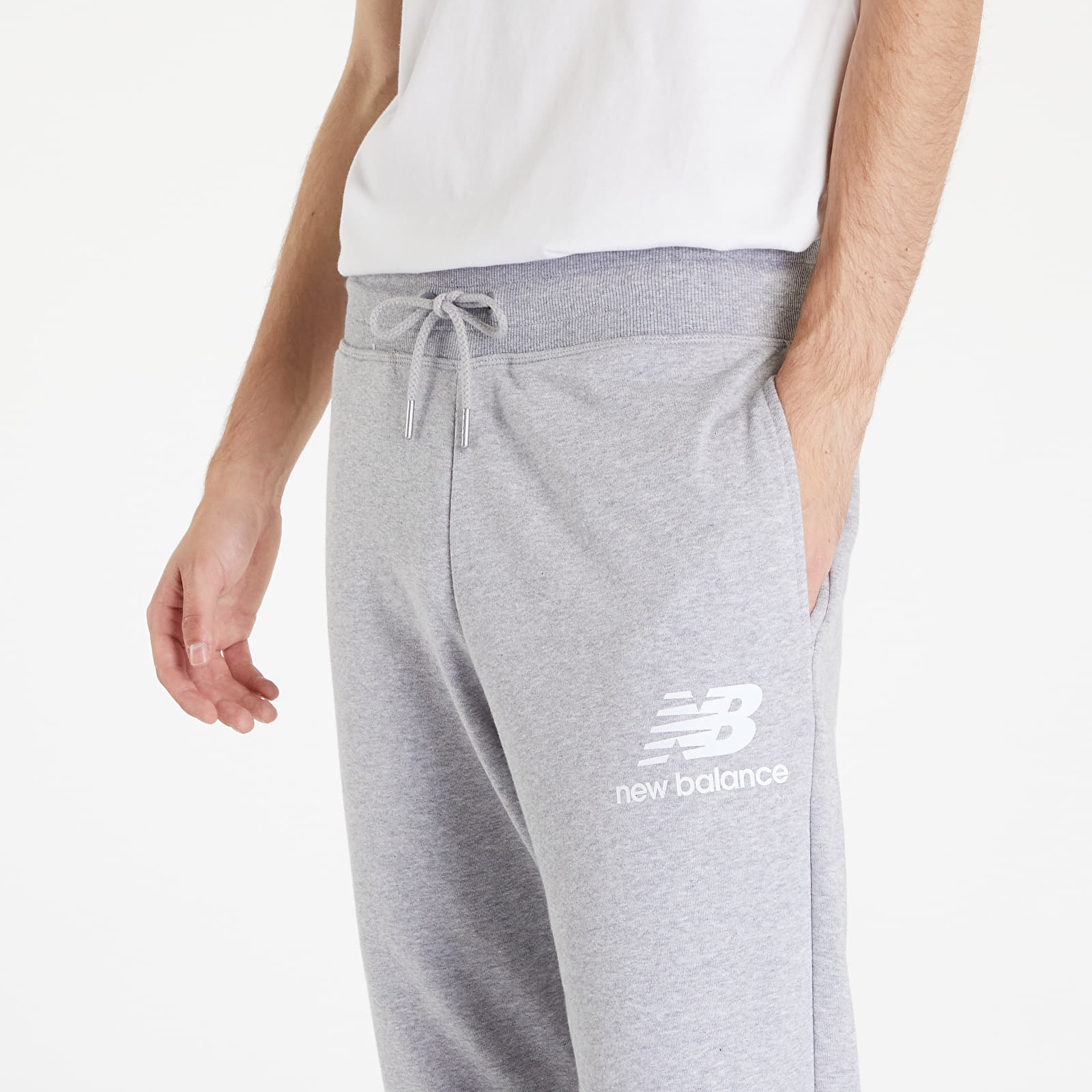 Spodnie New Balance Essentials Stacked Logo Sweatpant Athletic Grey ...
