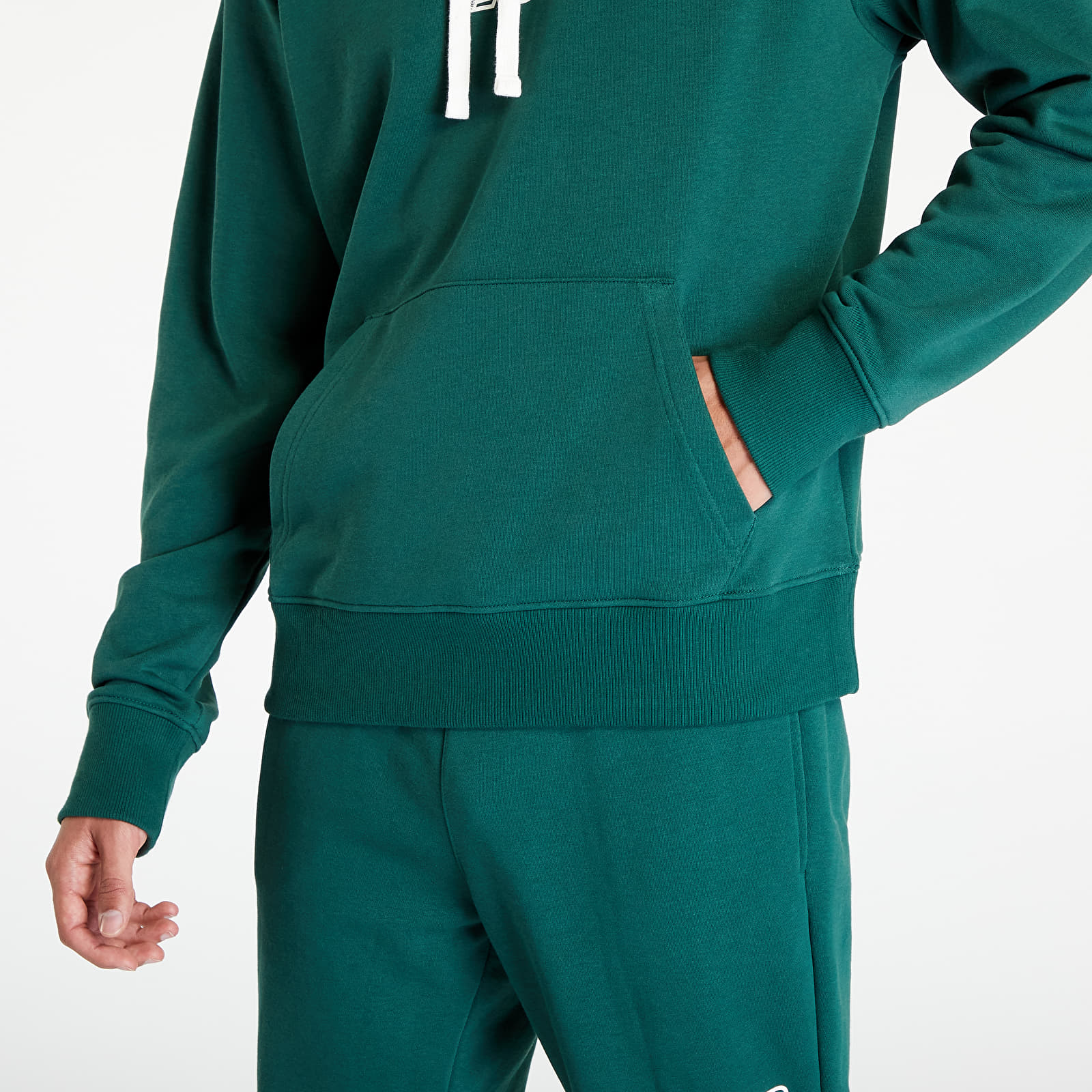 Mikiny New Balance Essentials Fleece Hoodie Nightwatch Green ...
