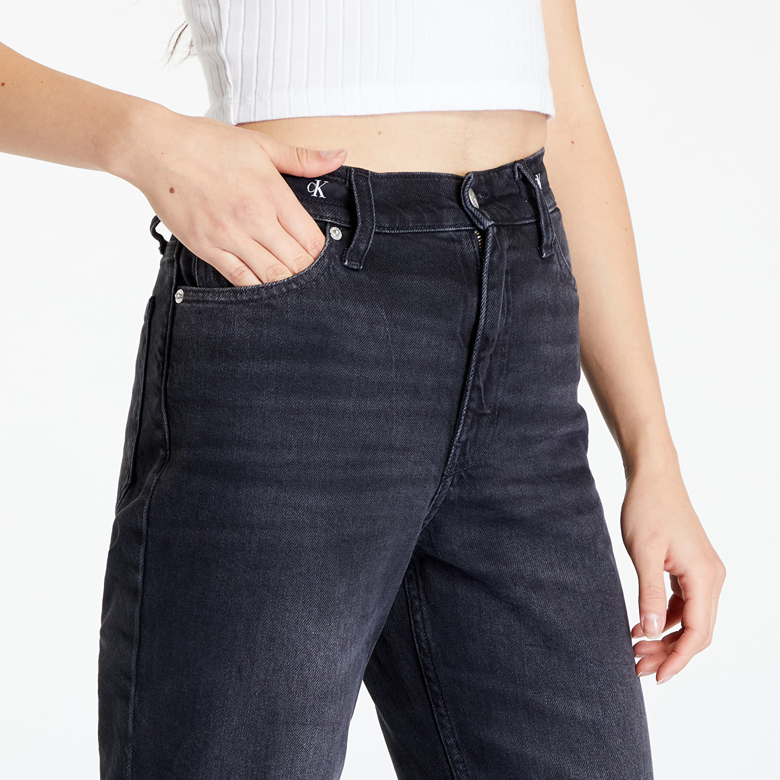 Pants Calvin Klein Jeans Mom Jeans Denim (J20J219364 1BY) | Footshop