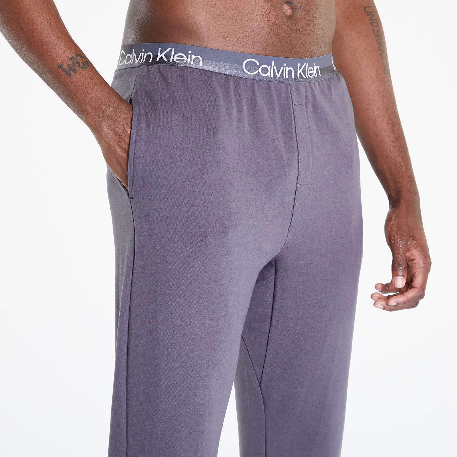 Pants Calvin Klein Modern Structure Lw Jogger Sleek Grey (NM2175E 5FB ...