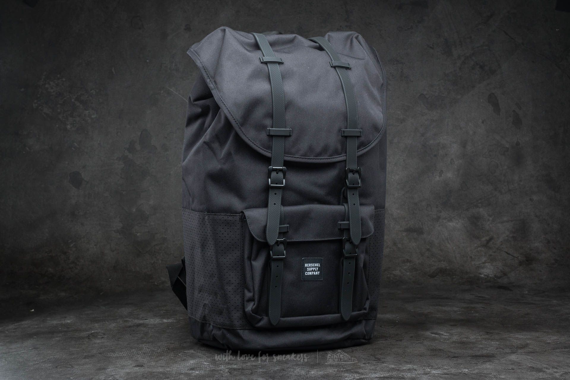 Herschel Supply Co. Little America Backpack