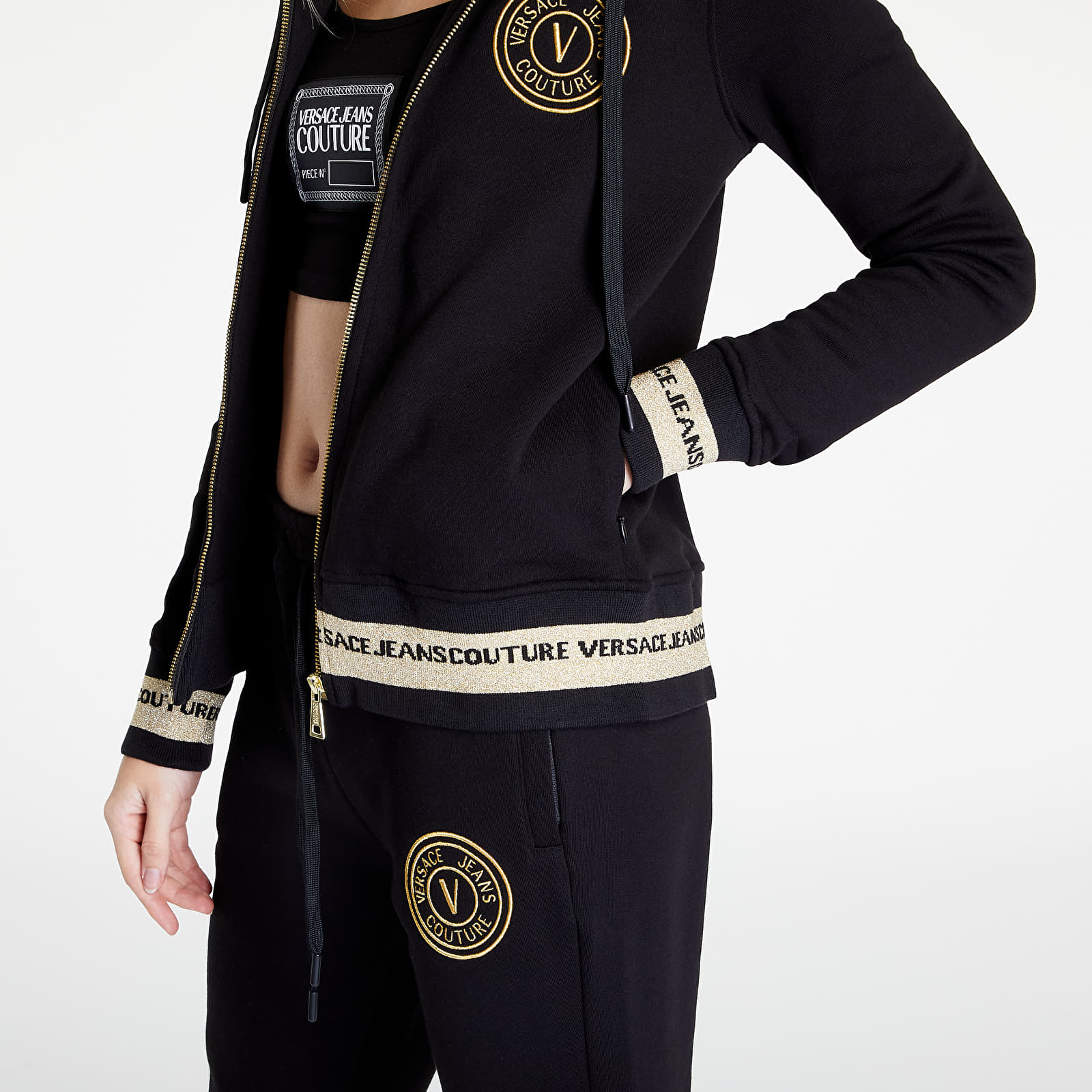 Sweatshirts Versace Jeans Couture R Vemblem S Embro Sweatshirt Black ...