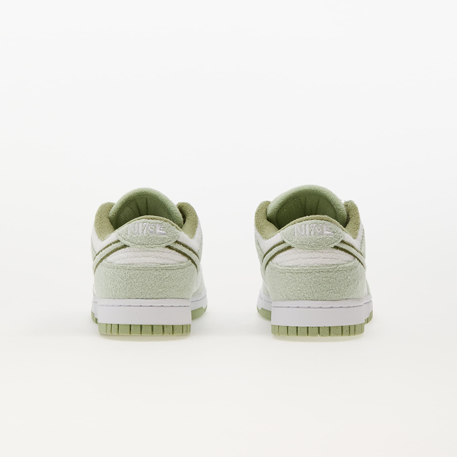 Women's shoes Nike W Dunk Low SE Honeydew/ Honeydew-Phantom-Alligator ...