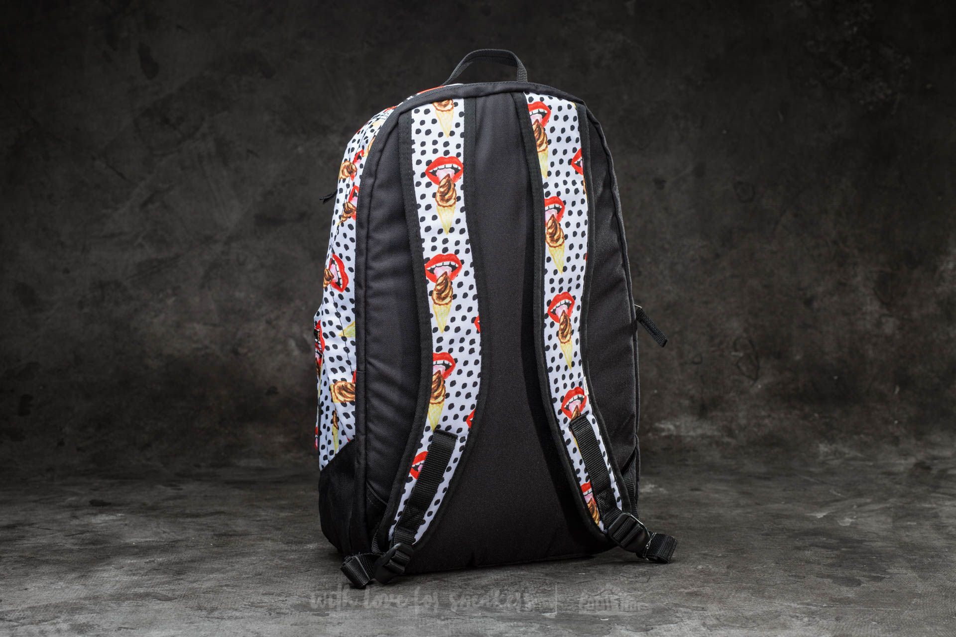 Doplnky Vans x Kendra Dandy Tiburon Backpack I Scream | Footshop