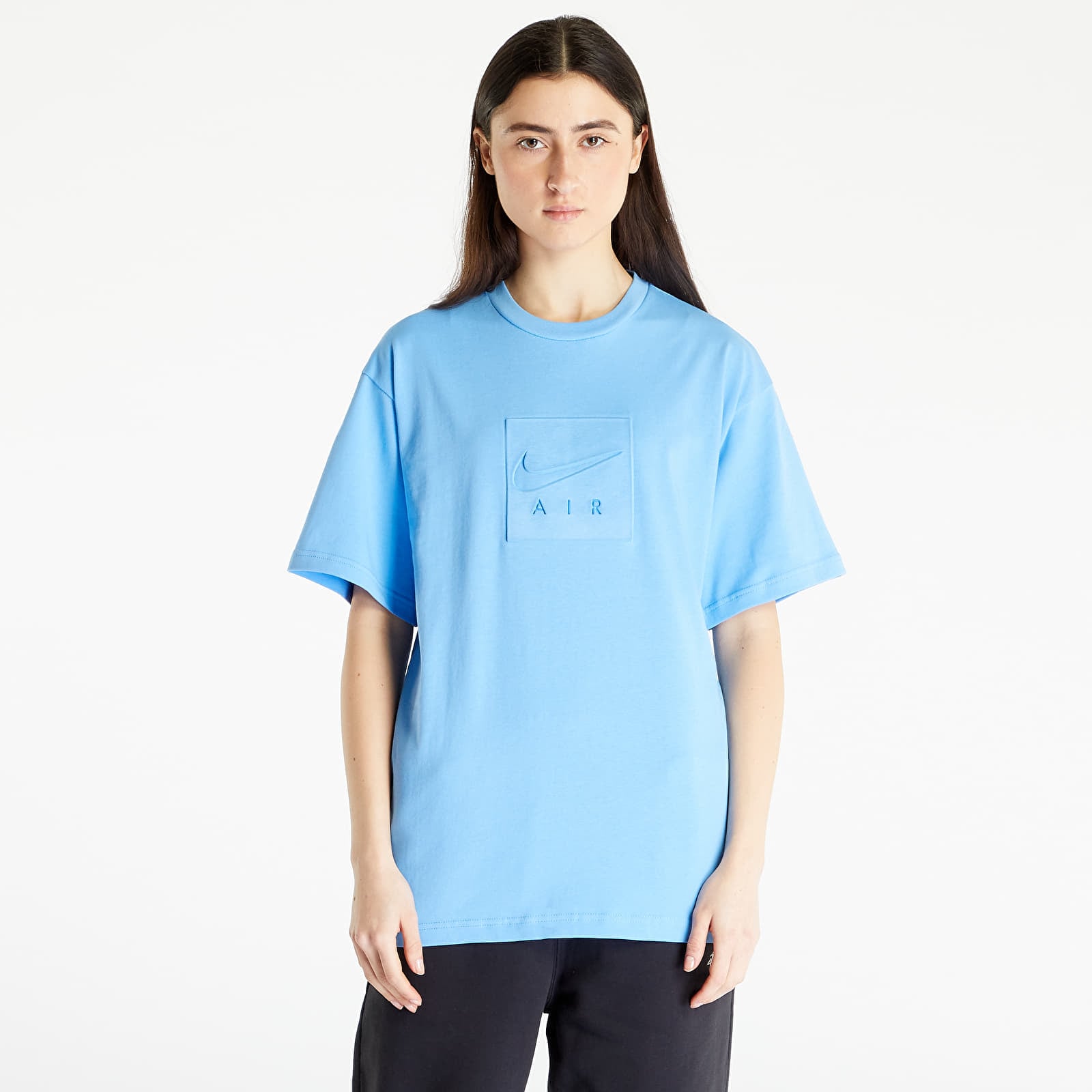 Trička Nike Sportswear Feel Tee UNISEX University Blue | Footshop
