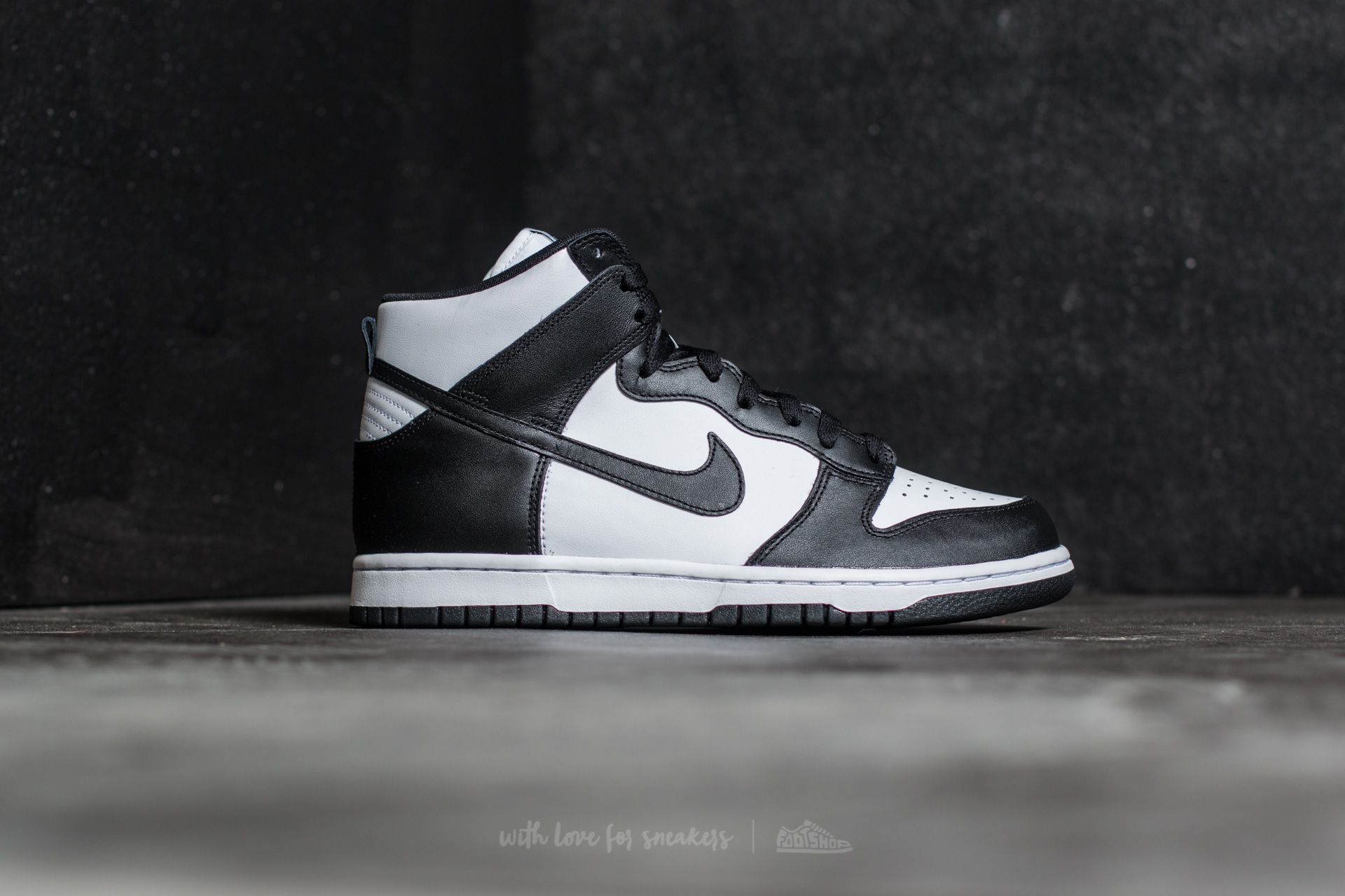 Nike Dunk Retro Black/ Black-White | Footshop