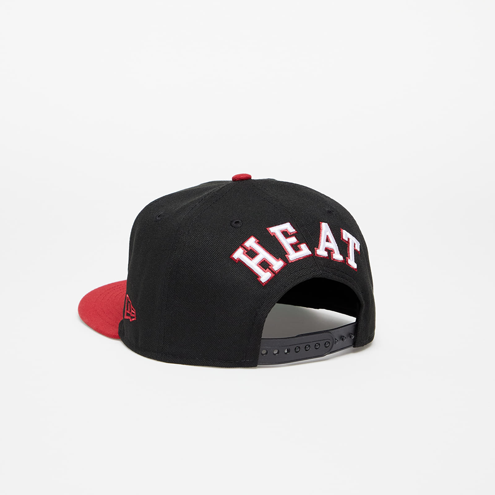 Caps New Era Miami Heat Team Arch 9FIFTY Snapback Cap Black/ Red/ Green ...