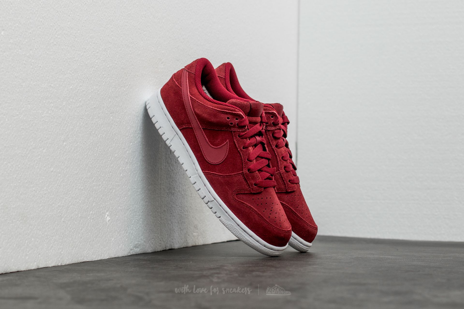Men's shoes Nike Dunk Retro Low Team Red/ Team Red-White | Footshop