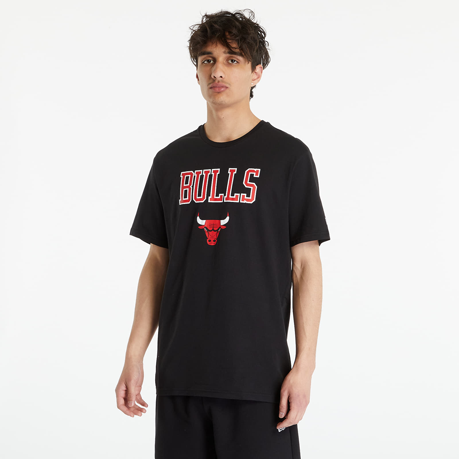 T-shirts New Era Chicago Bulls NBA Team Logo Black T-Shirt Black/ Front ...