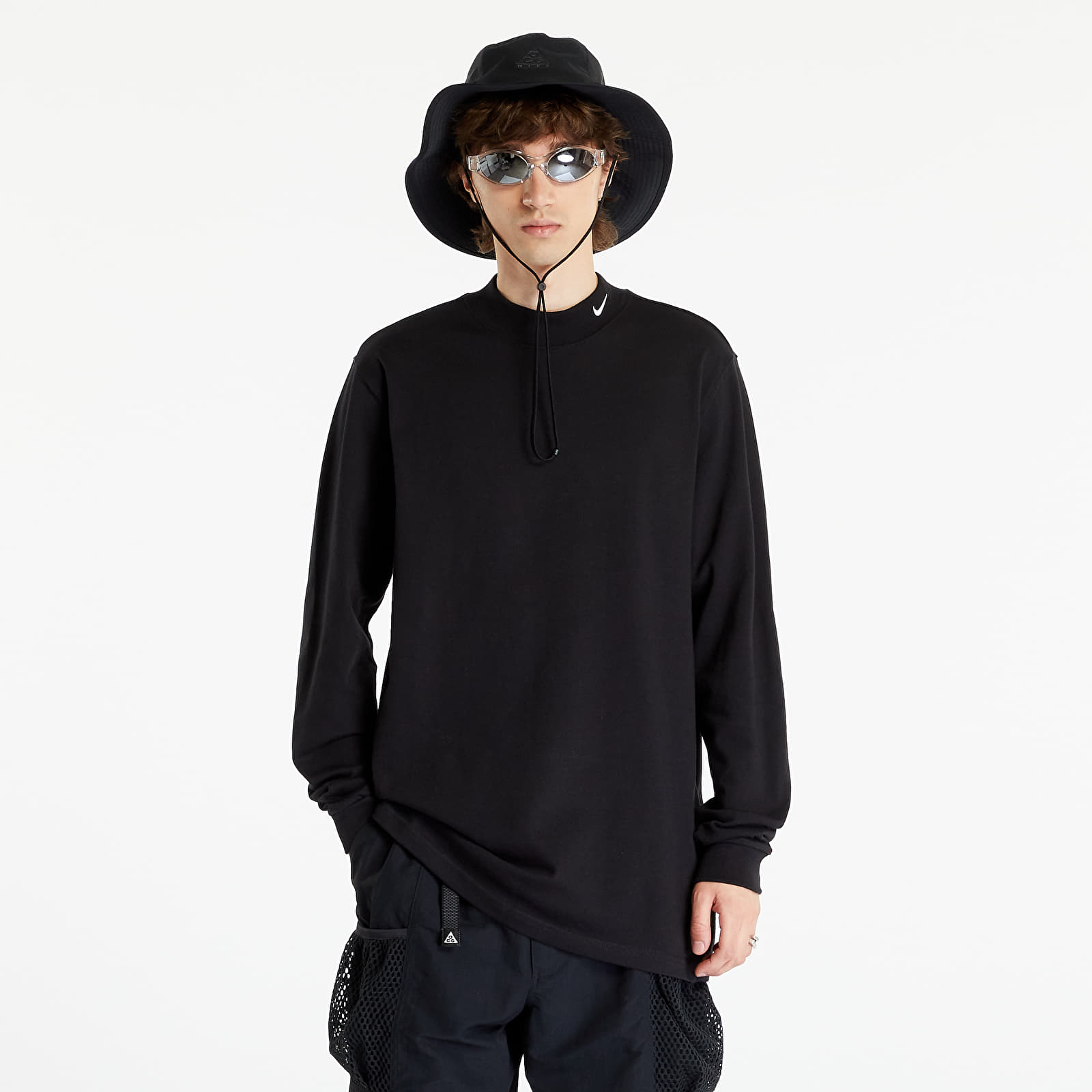 Nike Sportswear Long Sleeve Mock Neck Shirt