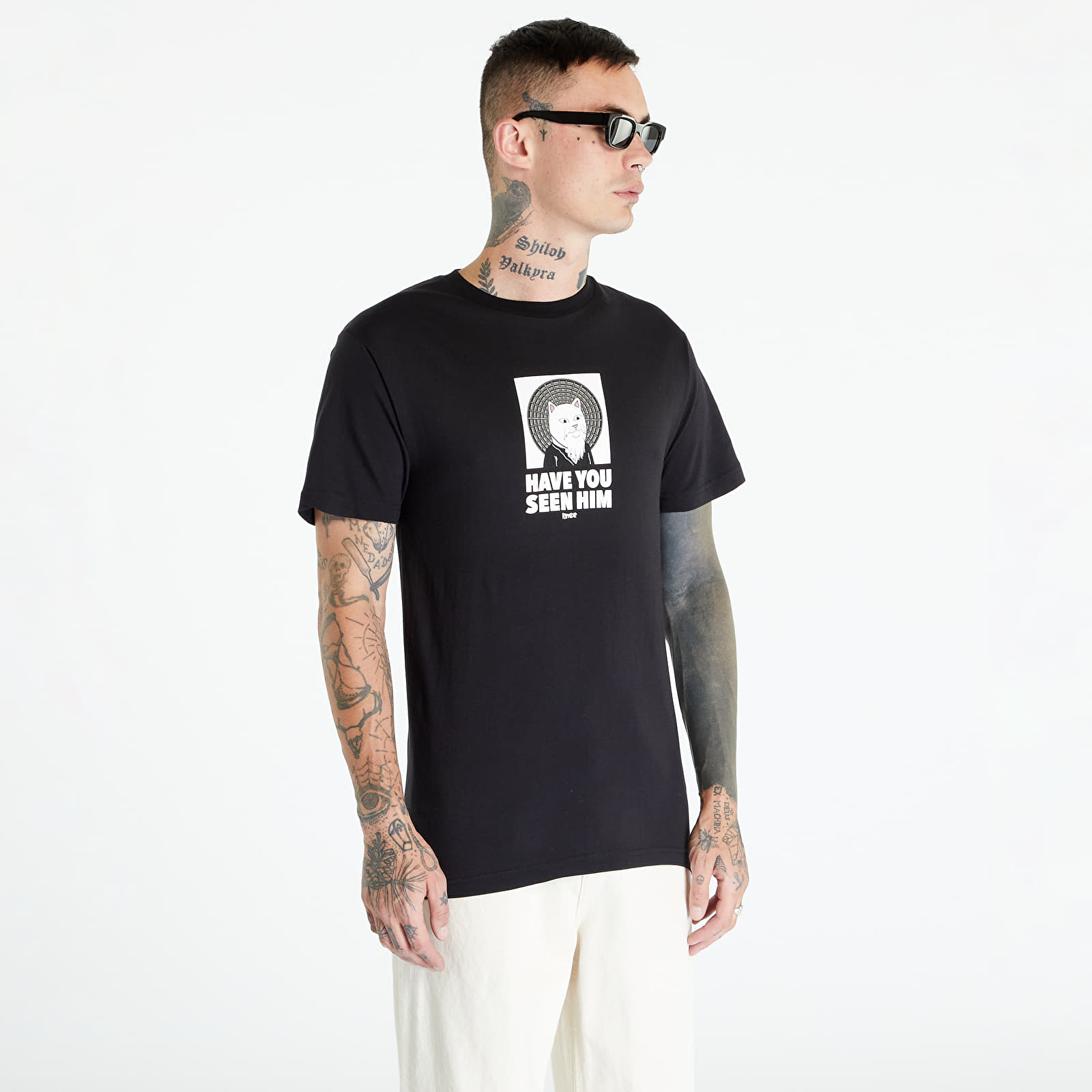 Koszulki RIPNDIP Have You Seen Him? Tee Black | Footshop Koszulki RIPNDIP Have You Seen Him? Tee Black | Footshop