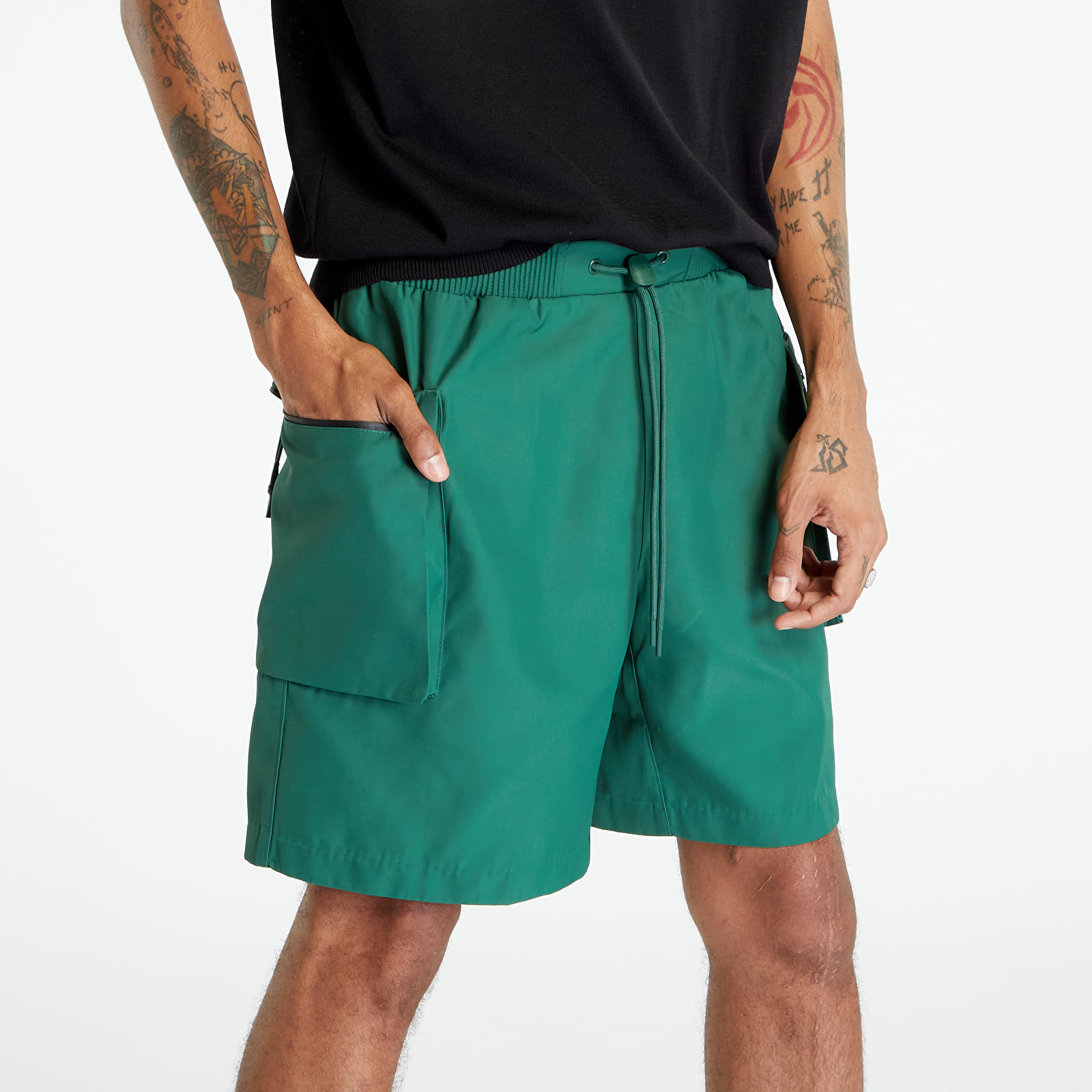 Shorts Nike Sportswear Tech Pack Men's Woven Utility Shorts Fir/ Black ...
